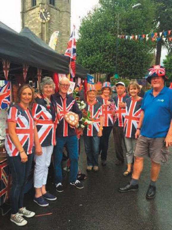 Alcester celebrate Queen's birthday in style - The Redditch Standard