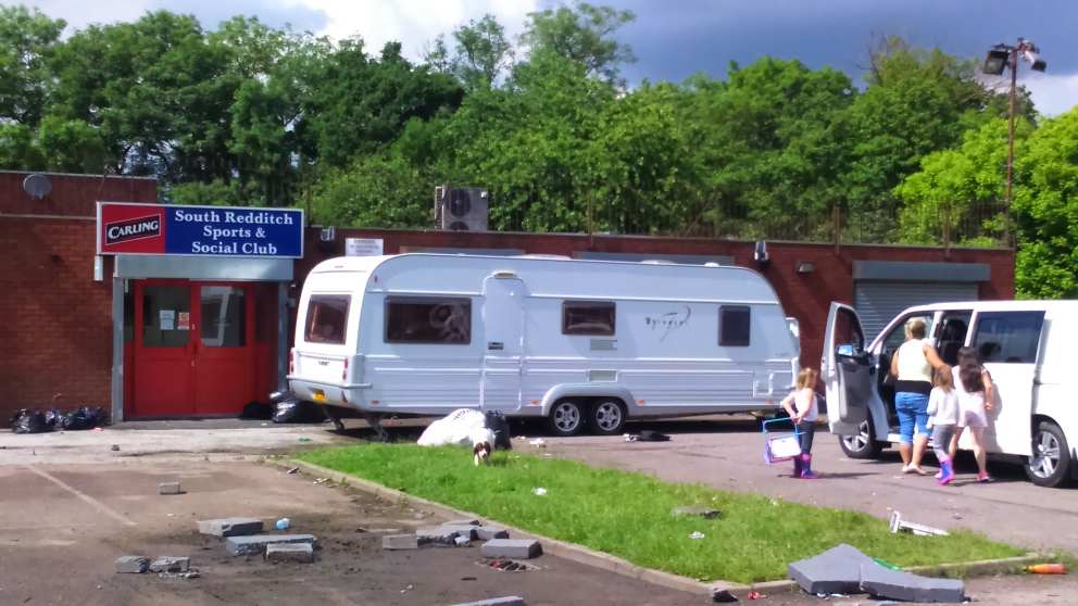 Travellers demanded £2,000 to move off South Redditch Social Club car ...