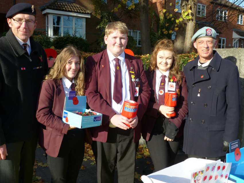 A credit to the village: Praise for Studley's poppy selling pupils ...