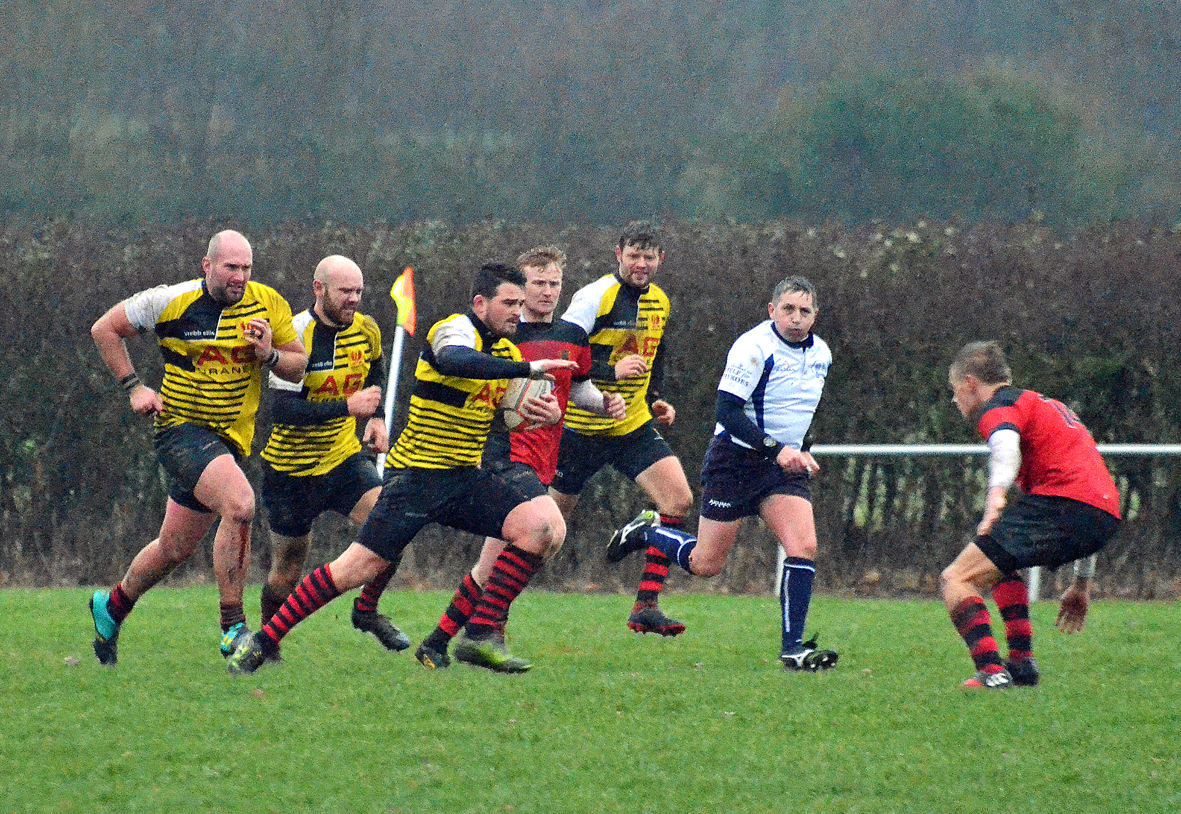 Alcester maintain four-midable form - The Redditch Standard