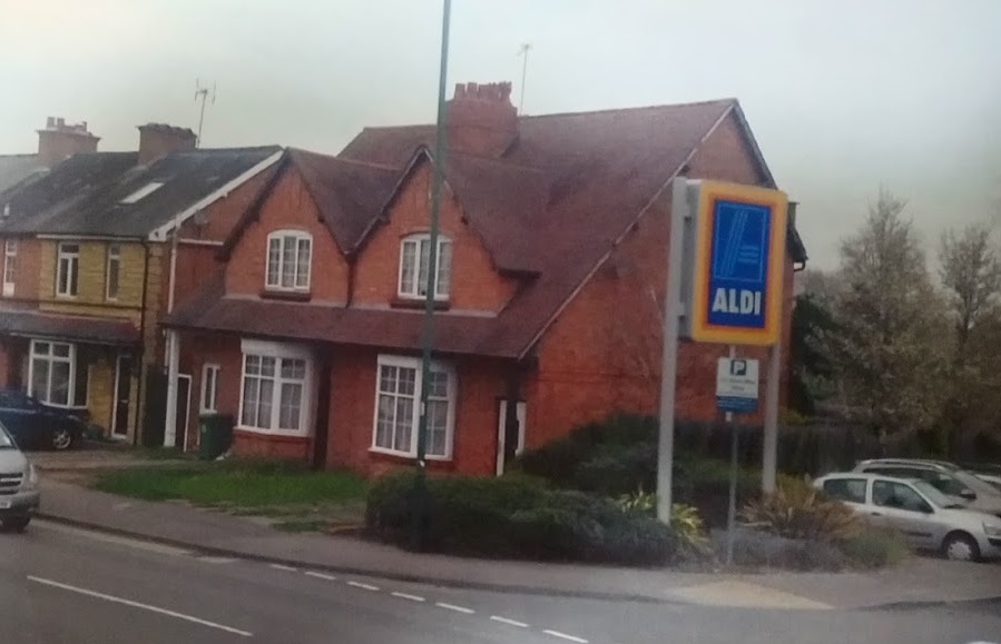 Expansion by Aldi store will be a blight on Studley, parish councillors ...