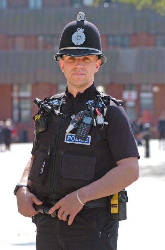 Redditch bobby to feature on BBC documentary after being assaulted in ...