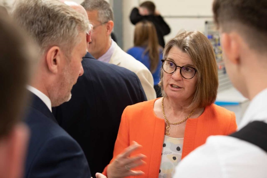 Success for Redditch as MP opens new MGTS food industry training ...