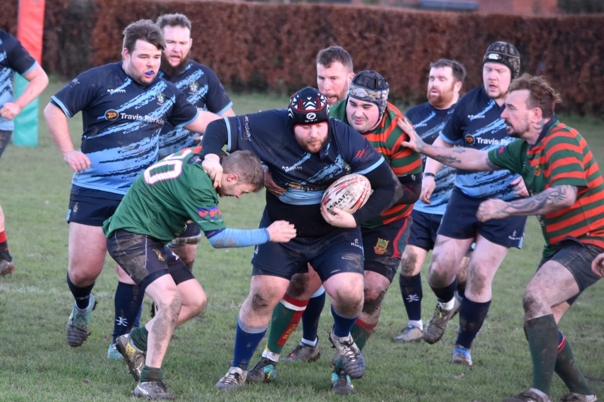 Redditch run riot ahead of key game - The Redditch Standard