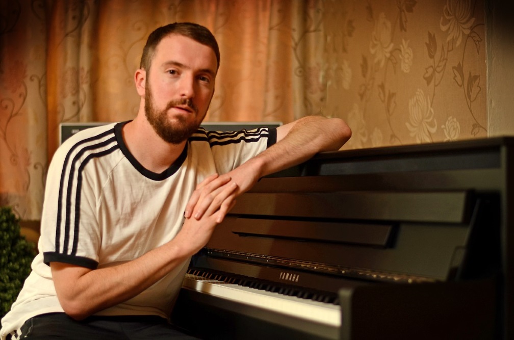 Redditch musician Sam Ostler has released his latest single - The ...