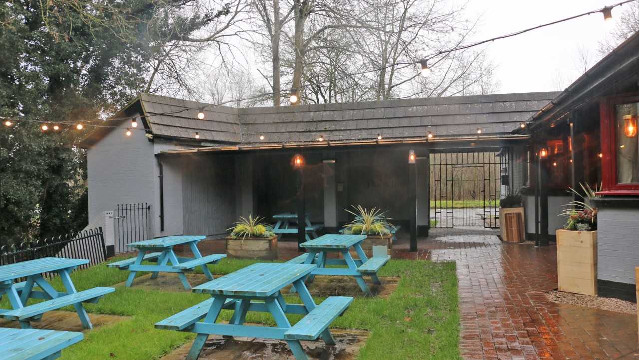 Redditch pub to launch its own version of the Eat Out to help Out ...