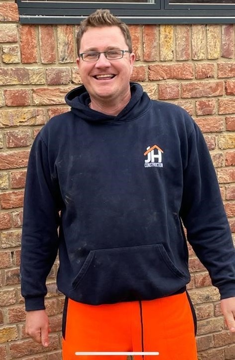Redditch builder Jamie through to semi-final of Screwfix contest - The ...