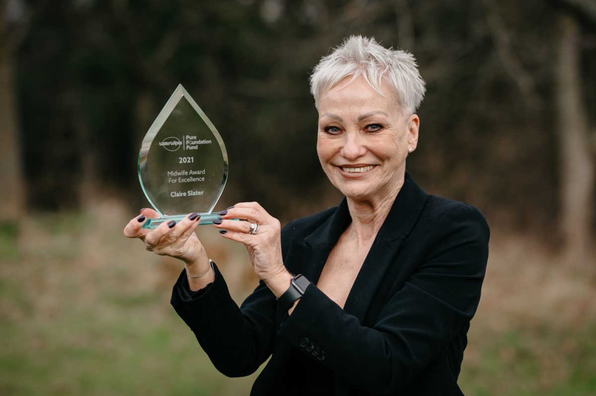 Redditch Midwife wins prestigious award and £2,500 funding for Princess ...