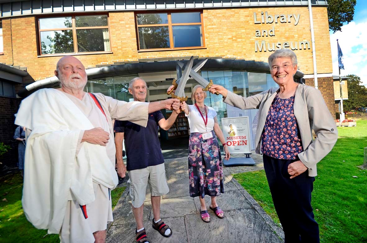 Togas at the ready for Heritage Open Days in Alcester - The Redditch ...