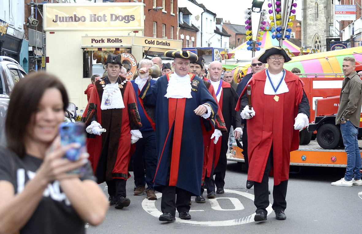Fun in Alcester as the fair comes to town - The Redditch Standard