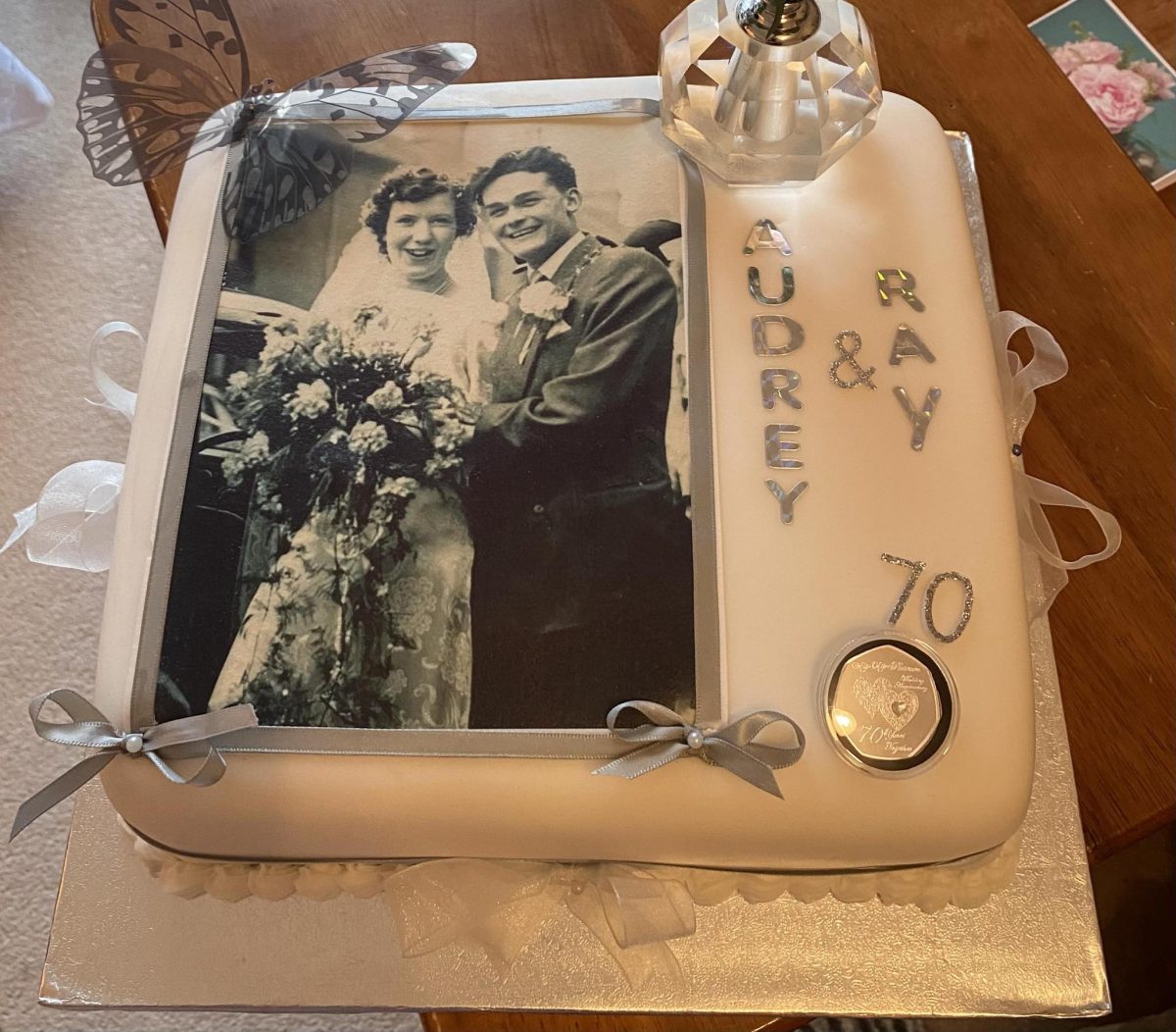 Sparkling Redditch couple Audrey and Ray toast their platinum wedding ...