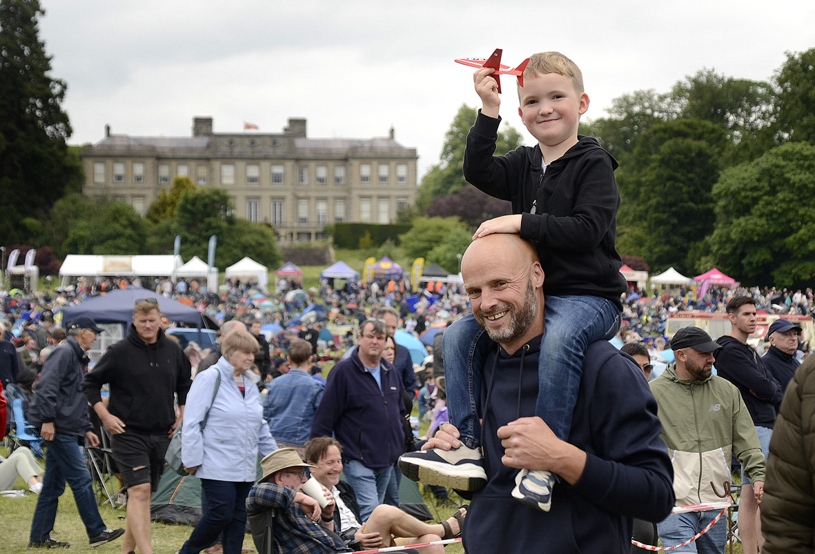 Eyes to the skies for the Midlands Air Festival at Ragley Hall - The ...