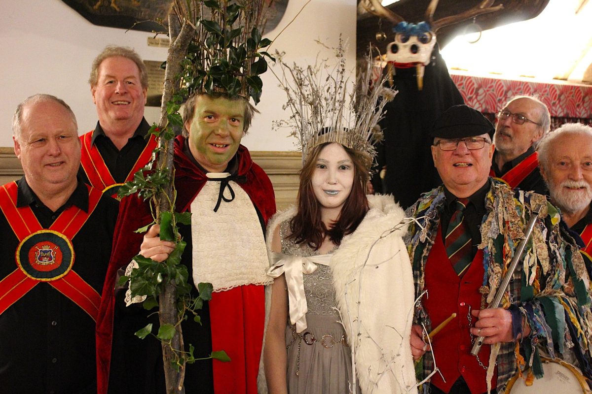 Ancient tradition will see apple orchards given a blessing in Alcester ...