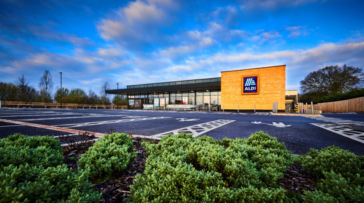 Aldi launch apprenticeships with opportunities in Worcestershire - The ...