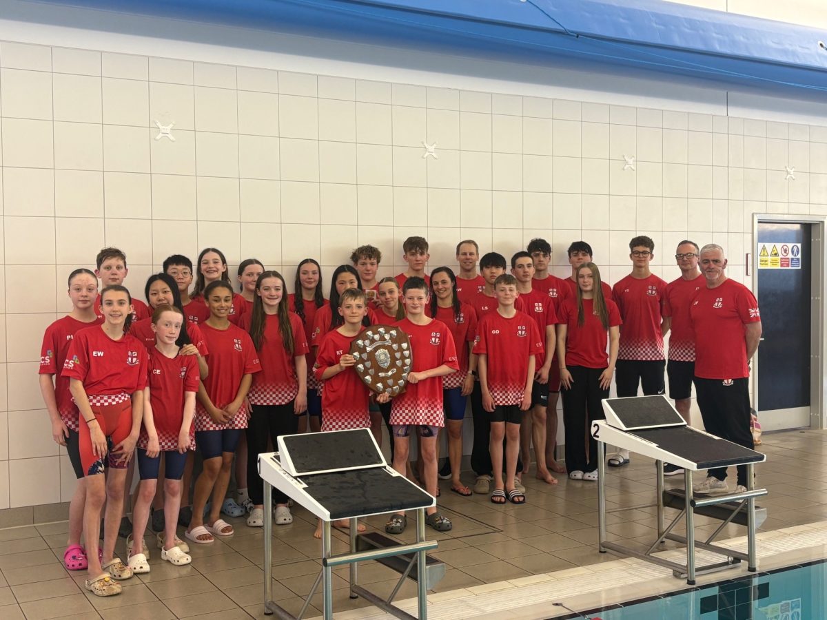 Redditch Swimming Club wins big - The Redditch Standard