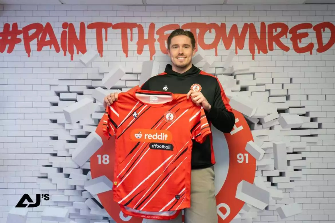 FOOTBALL - Redditch United sign quartet of players as duo return to ...