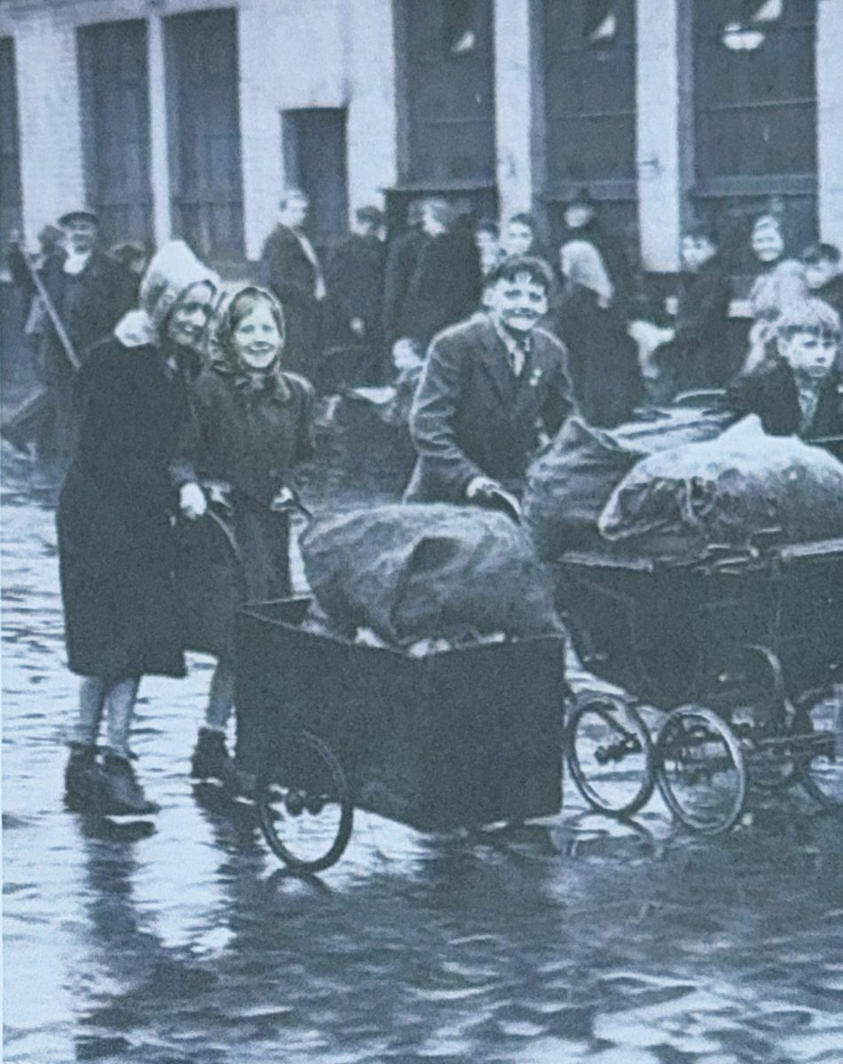 'Batchley and Beyond' - Chapter 3 of Redditch's Roger Lippett's life ...