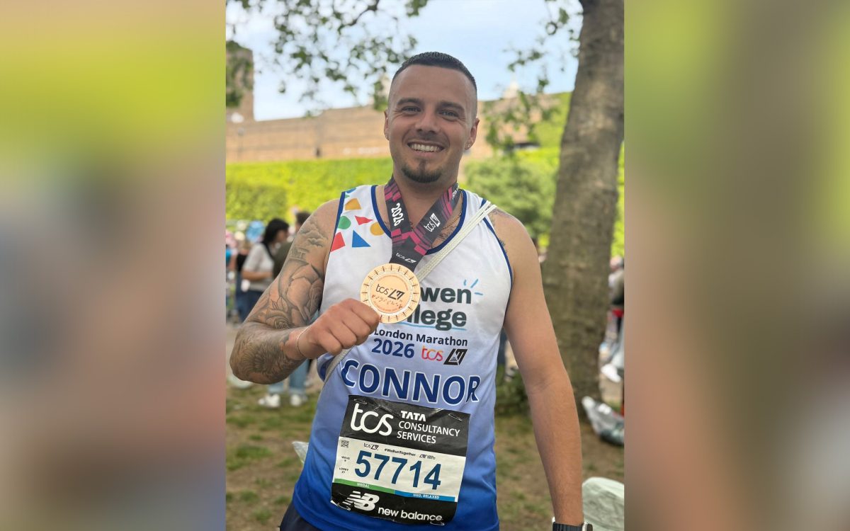 Redditch runner raises £1,500 for school after London Marathon success ...